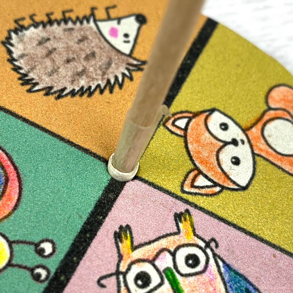 Kreisel basteln - Anleitung mit Vorlage – Heimatdinge